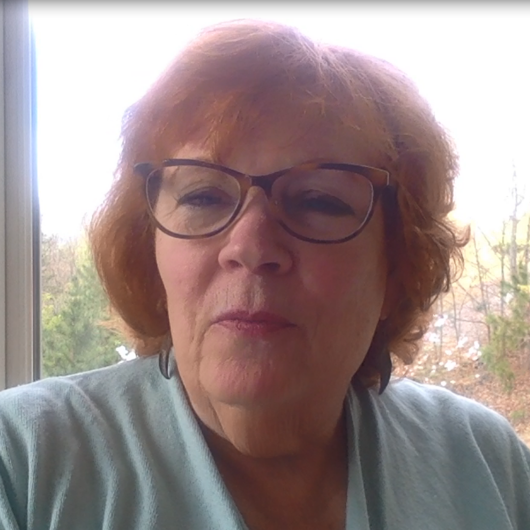 Becca Worthington – Charlotte Mecklenburg Library Foundation