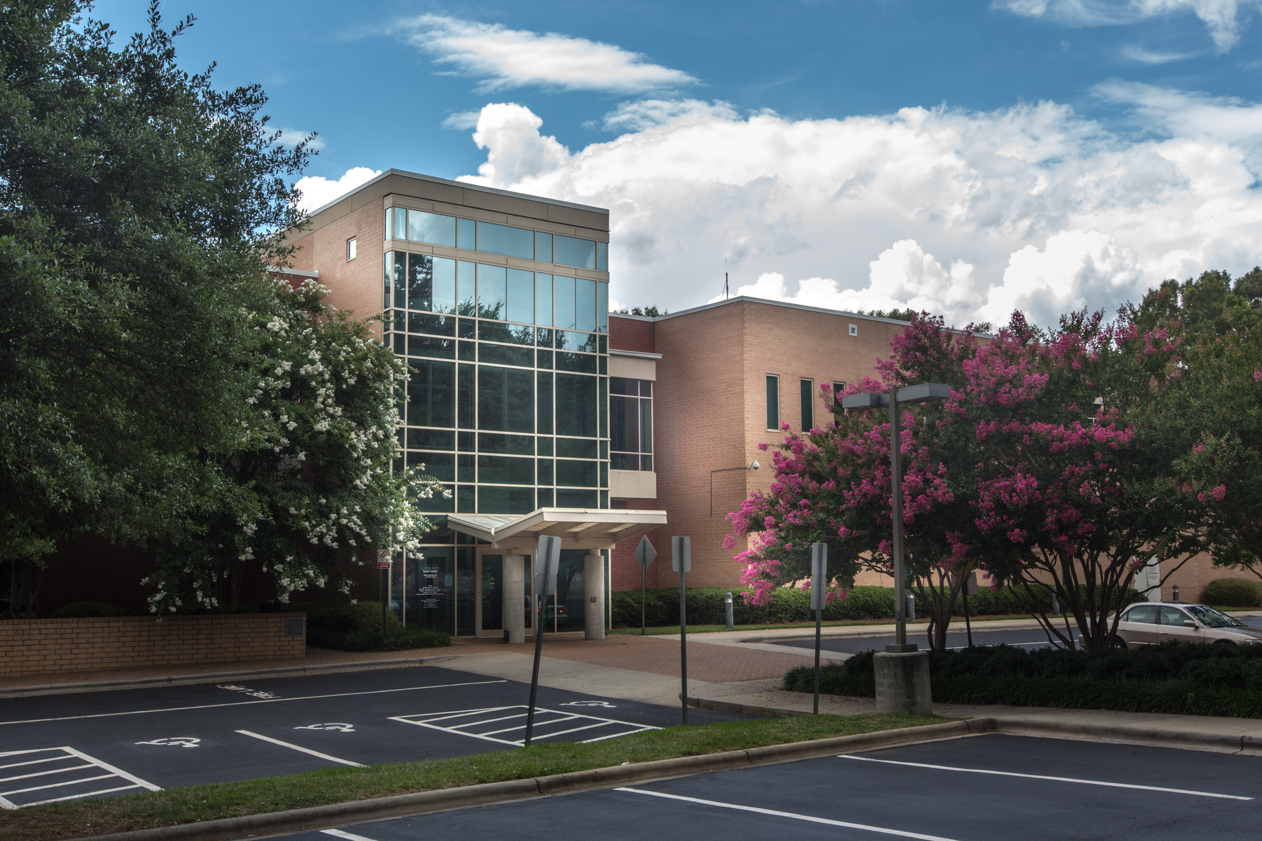 Chapter 11: Hub of a System – Charlotte Mecklenburg Library Foundation